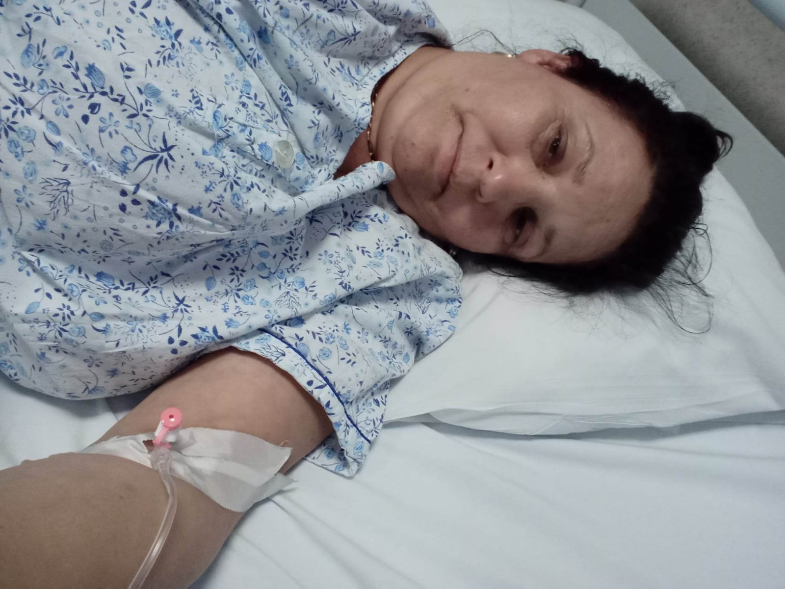 Ajută o mamă bolnavă de cancer în stadiu avansat să-și continue ...